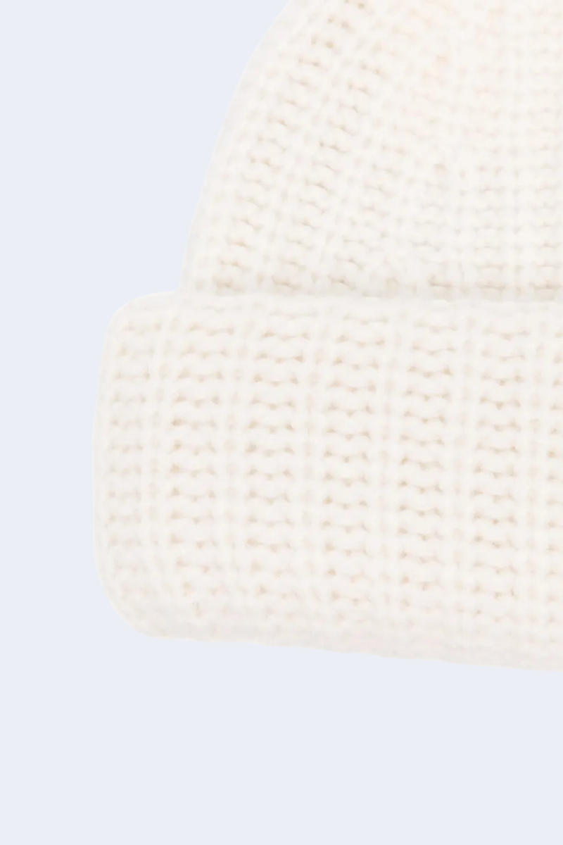 Beatris Beanie in Cream – TENET